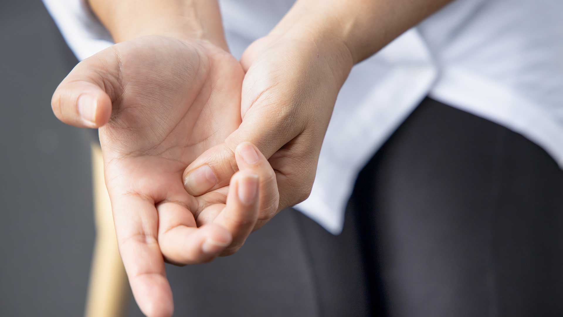 Trigger Finger » Raffles Orthopaedic Centre, Singapore