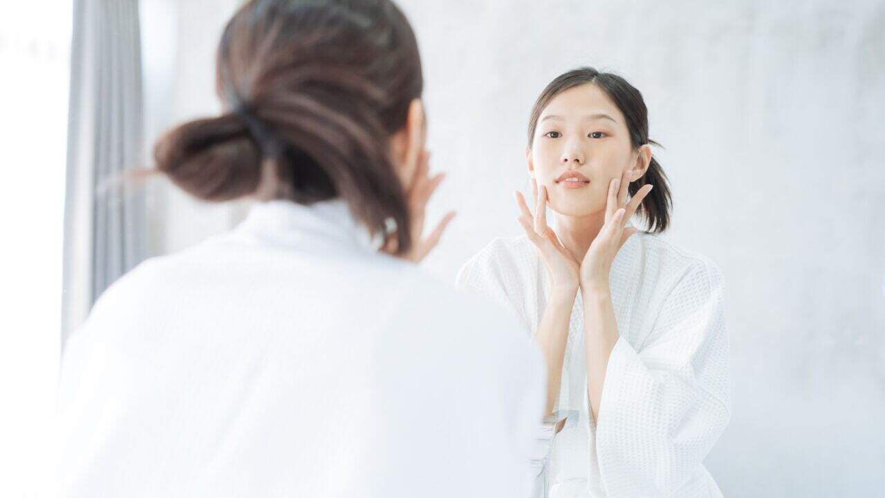 Decoding the Cortisol Face Trend » Article by Raffles Medical Doctor